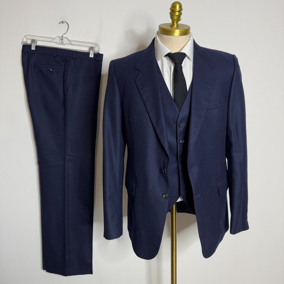 Bespoke | Suits & Blazers | Quality Custom Bespoke 3 Piece Suit 4l 33w ...